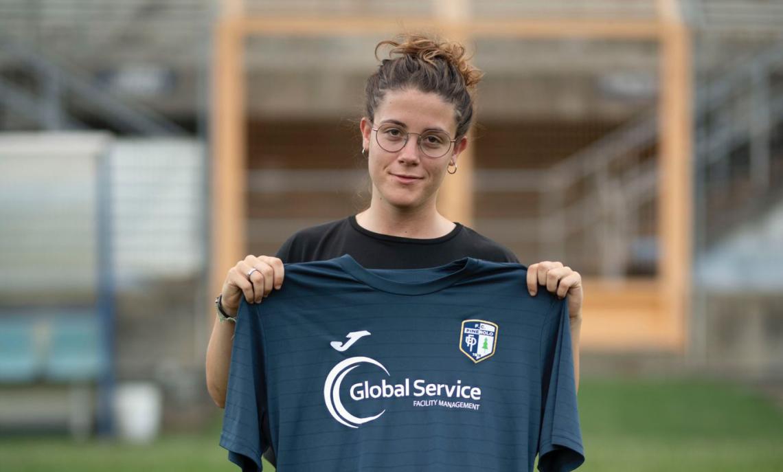 Il Pinerolo sistema anche le fasce: Barbero e Ferro sono biancoblù ...