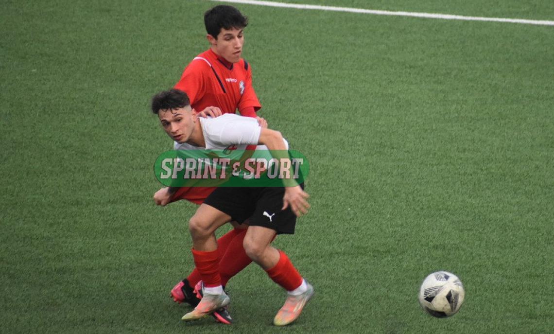 Cangemi come Sneijder, con la sua doppietta vola il Club Milano ...