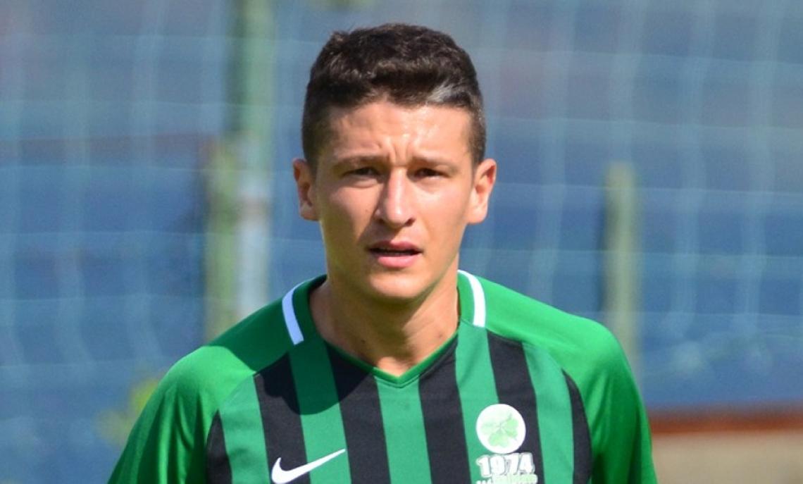 Segna una tripletta, diventa bomber del girone e regala la prima ...