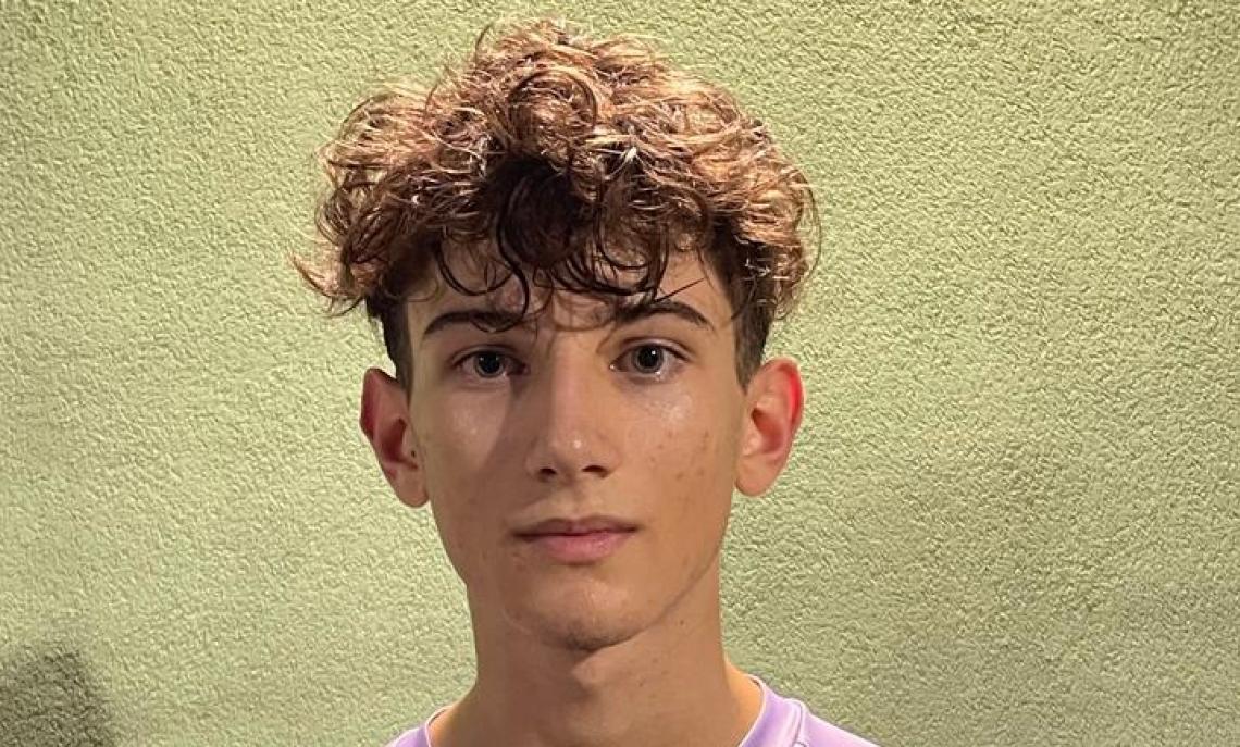 Segna una tripletta ed è autore del 50% dei gol stagionali della sua ...