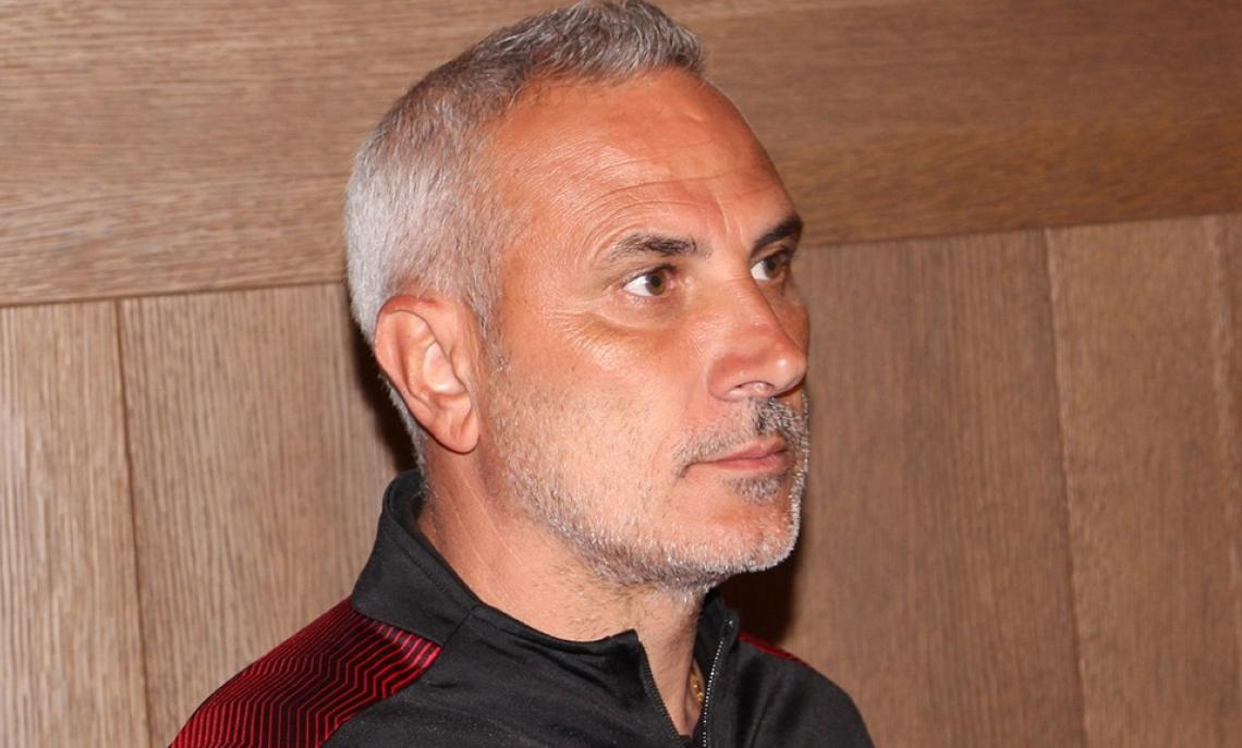 Malore giocando a padel, è morto Patrizio Billio del Milan: aveva 48 ...