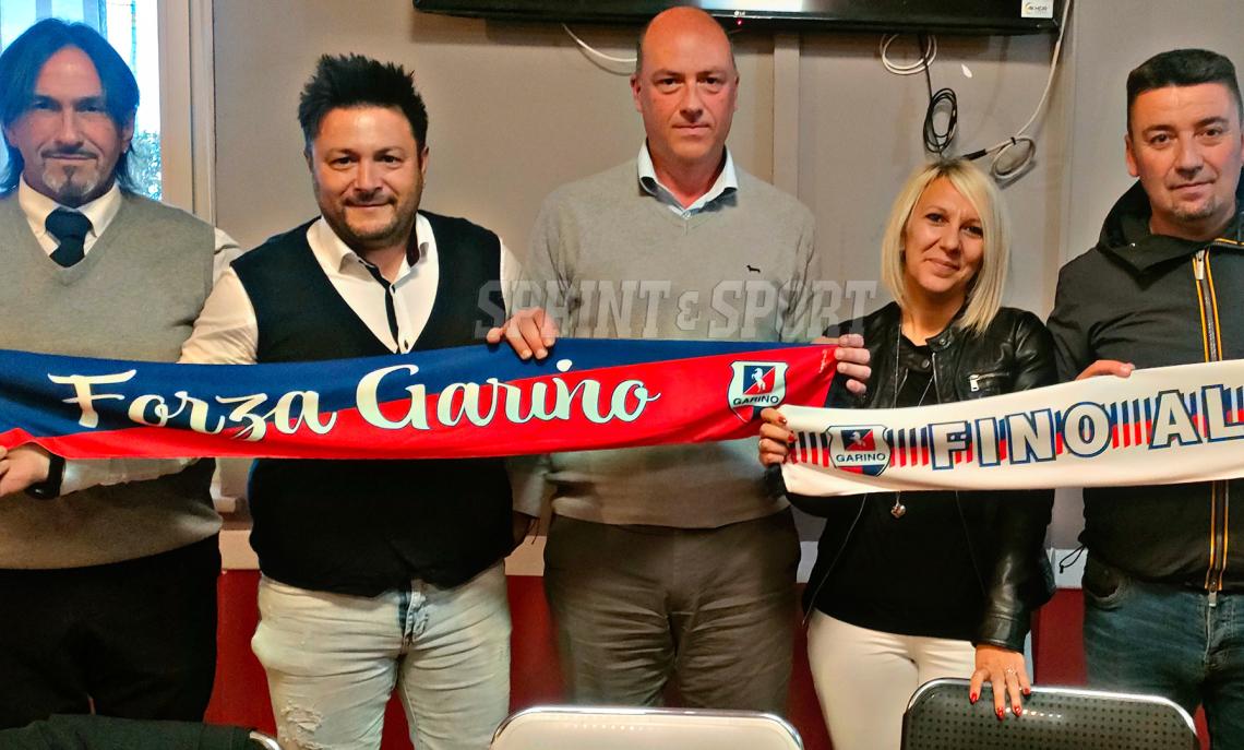 Dalle parole ai fatti, i rossoblù presentano tutti gli allenatori della ...