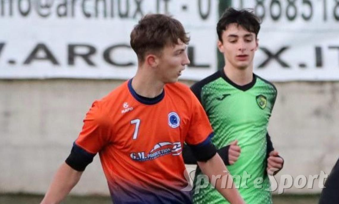 La doppietta del bomber e un autogol fanno volare la capolista: è già ...