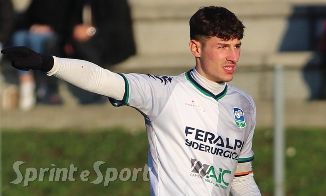 Segna una tripletta fantastica nella sfida più delicata della settimana ...