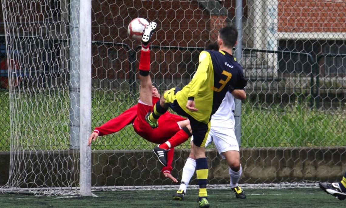 Lezioni di rovesciata: Cristiano? No, Bruno Bosia - Sprint e Sport