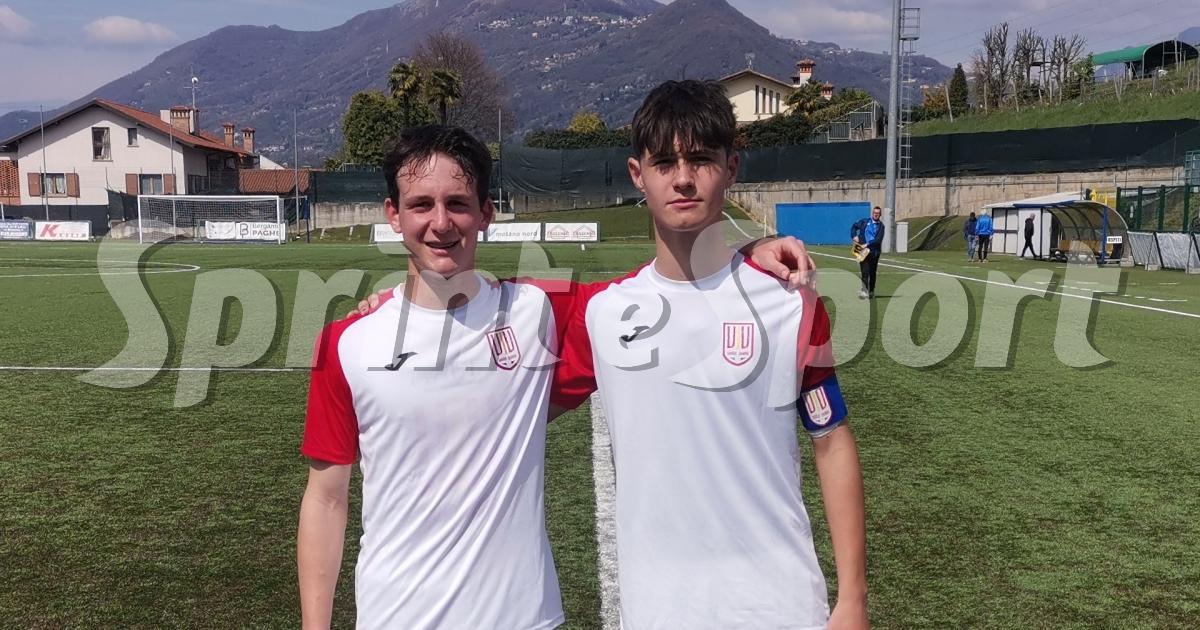 Tre gol per tempo nel dominio giallorosso rimandano il verdetto all ...