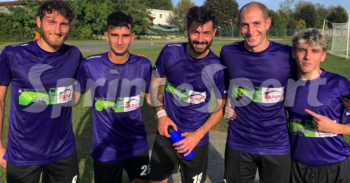 Torna in campo dopo due anni di inattività e si unisce alla festa dei ...