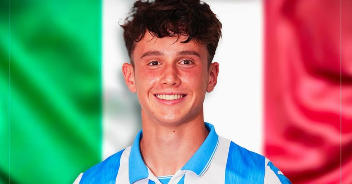 A soli 16 anni è conteso da 2 nazioni e vanta già 13 convocazioni in ...