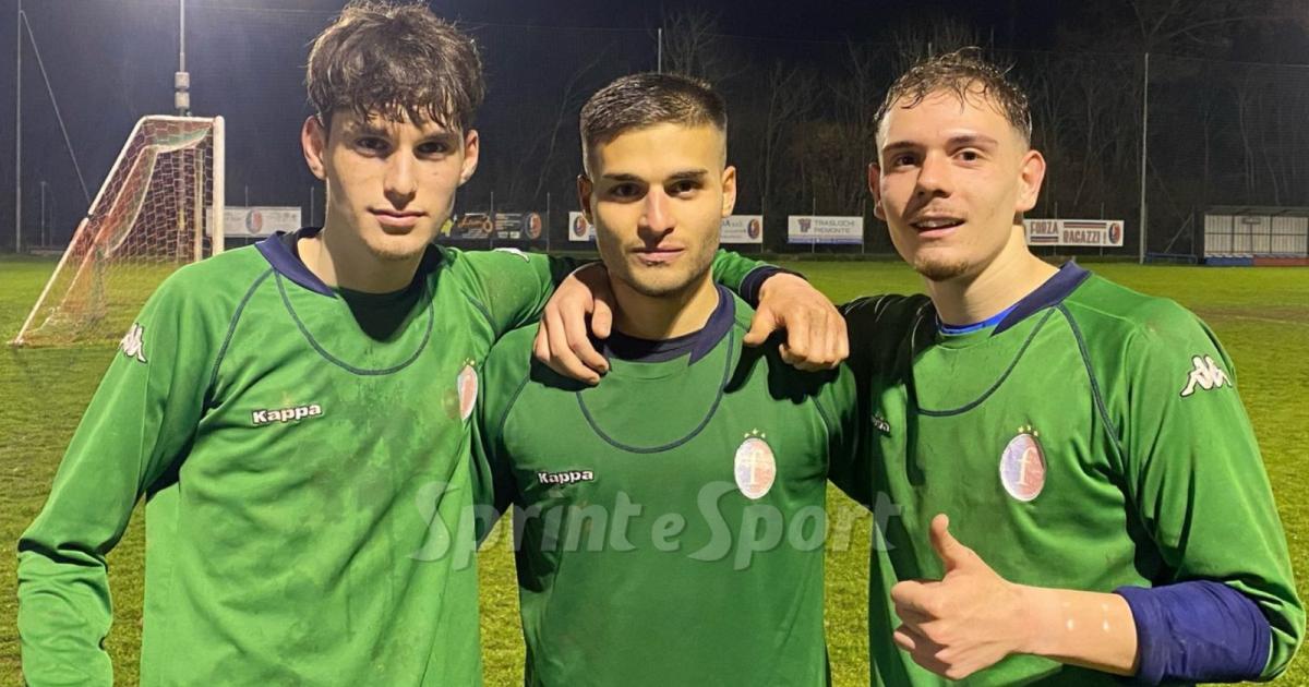 Una rimonta che entra nella storia: il tecnico fa 4 cambi e rimonta da ...