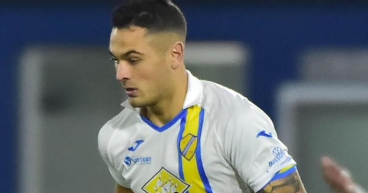 Il difensore-goleador colpisce ancora: 7° gol in campionato e centro da ...