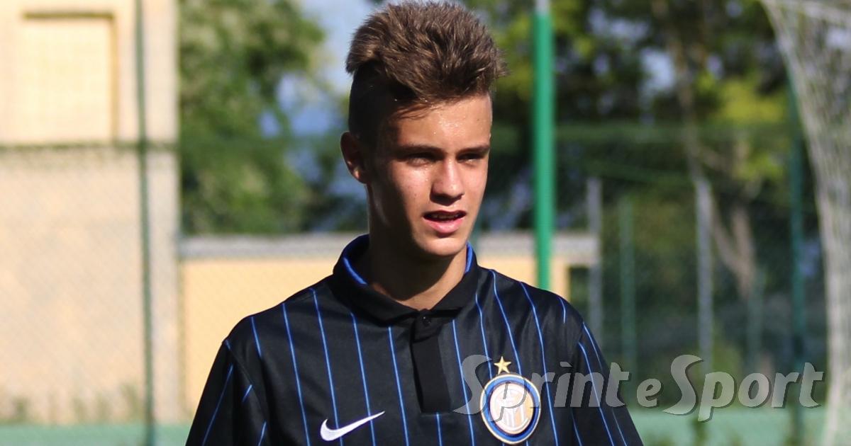 Il campione d'Italia torna a giocare! L'ex Inter e stella del web ...