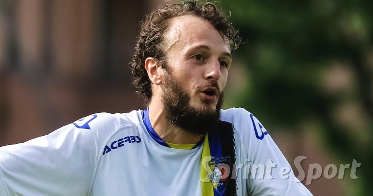 Aveva 35 anni e un passato nel Milan: addio a una leggenda del calcio ...