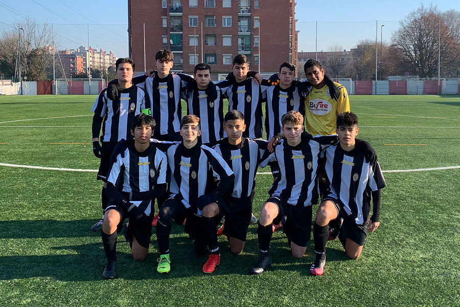 Real Crescenzago-J.Cusano: otto reti biancorosse, Narcisi goleador fa ...