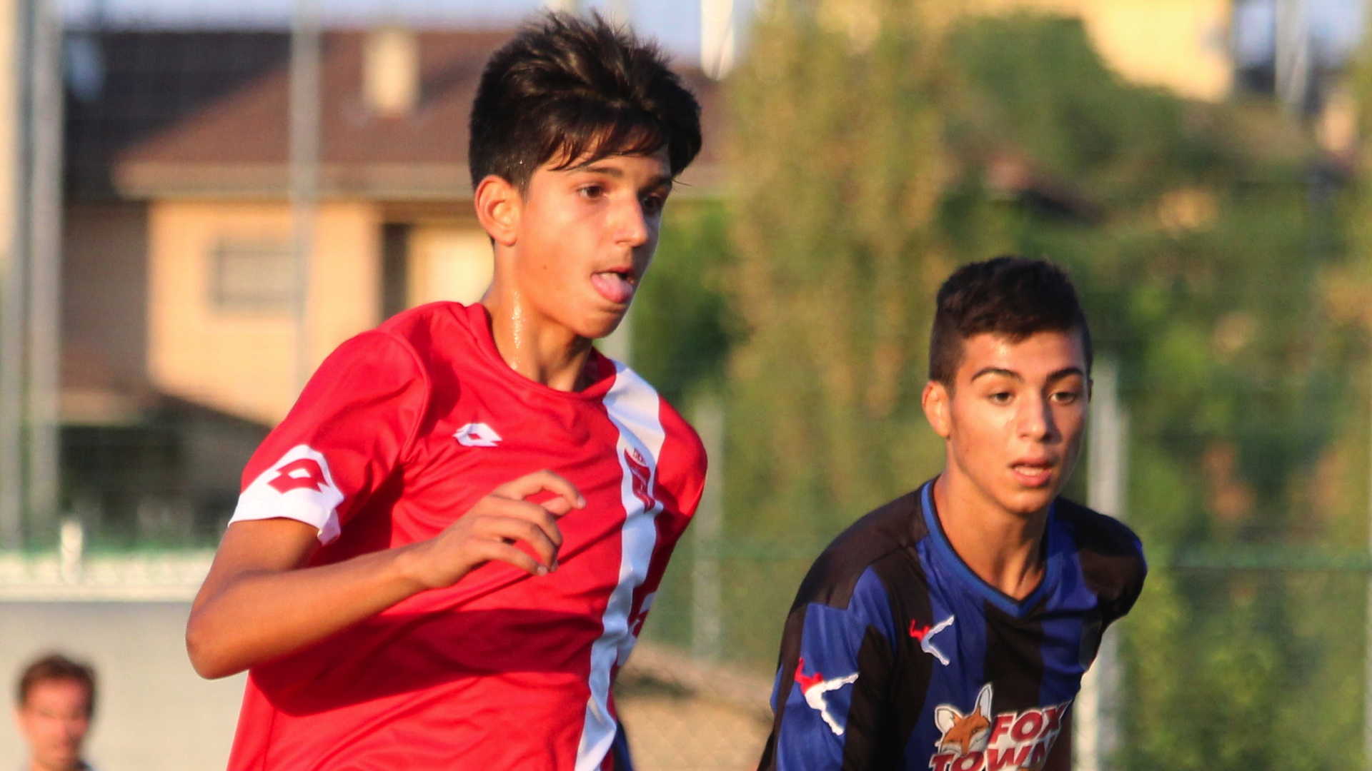 «Mamma, papà: vado al Monza!»: a 14 anni saluta la famiglia e risale la ...