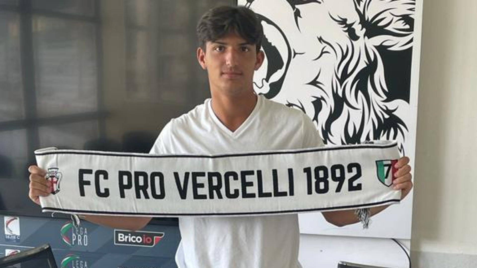 Vestirà la maglia del Re dei Bomber d'Italia: dopo 2 Scudetti di fila ...